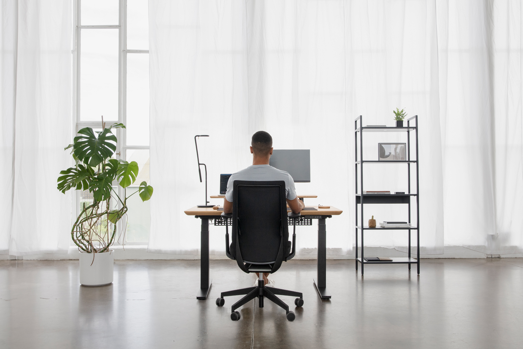 Ergonomic desk-why this is so important? |ergonomic-desk.co.uk